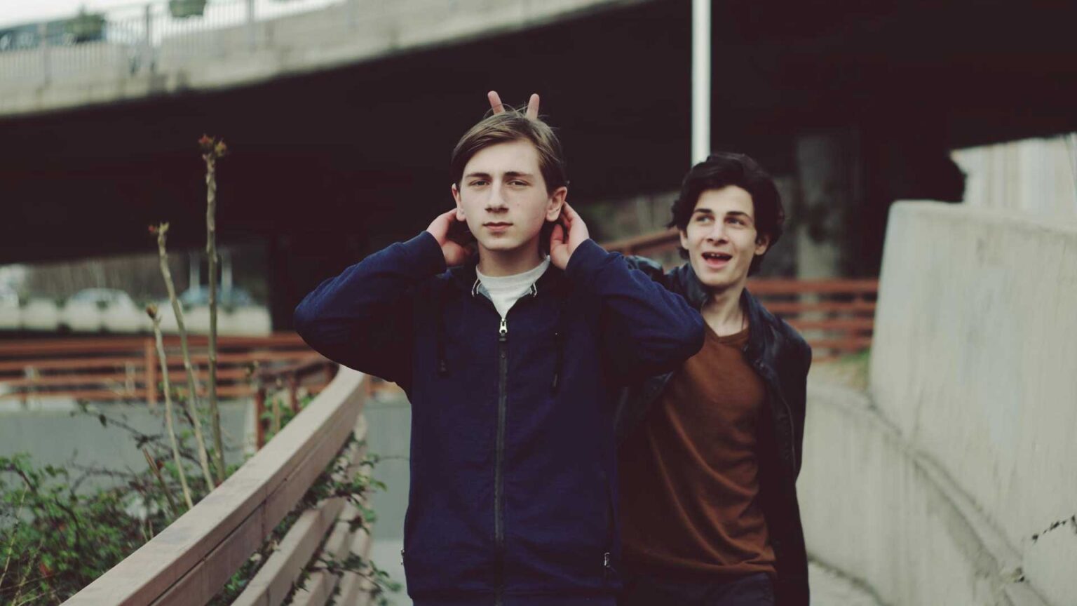 Bad Boy Traits & Qualities That Women Secretly Find Irresistible ...