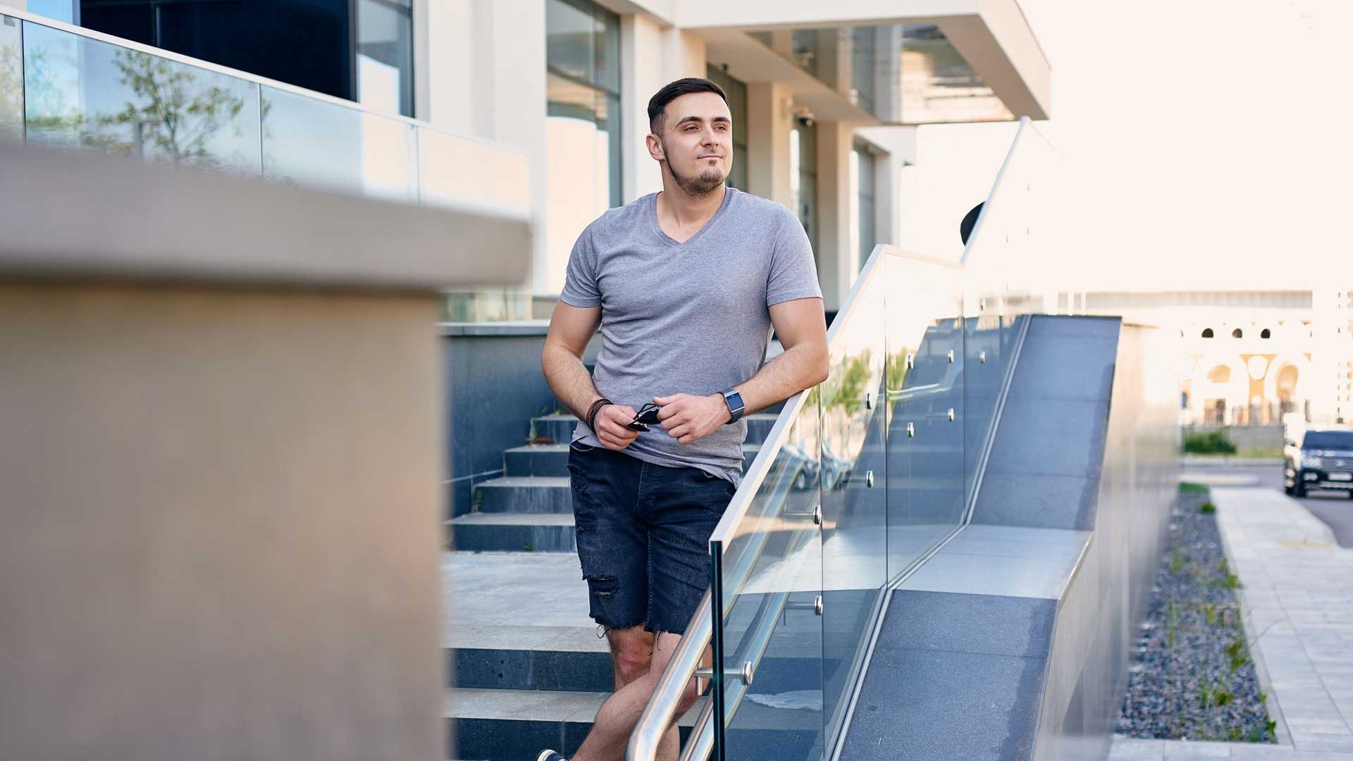 Real Alpha Male Traits: Steps to Become The Ideal Man - Inner Glow Pulse